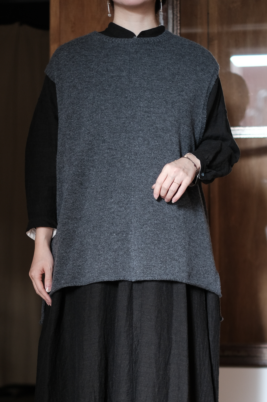 knitted vest col.heather charcoal | Re;li